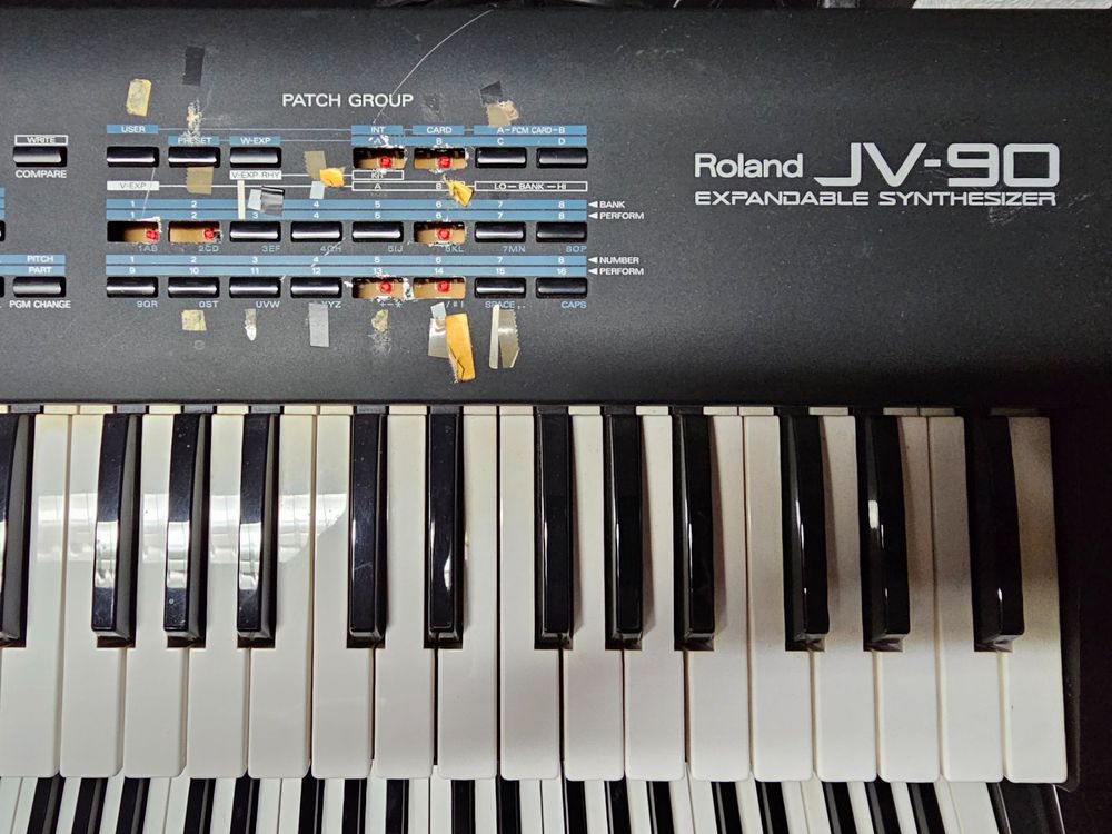 Roland JV-90 Synthesizer | Kaufen auf Ricardo