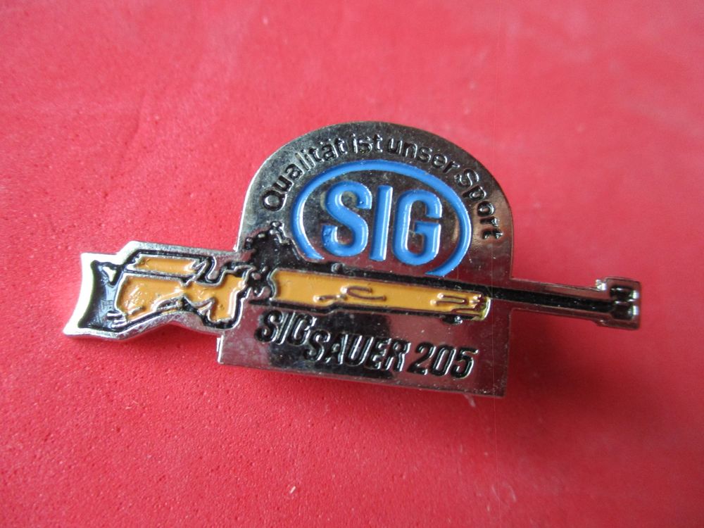 2 Stk. SIG Pins Selten (Gebraucht) in Ottikon Gossau ZH für CHF 7.5 ...