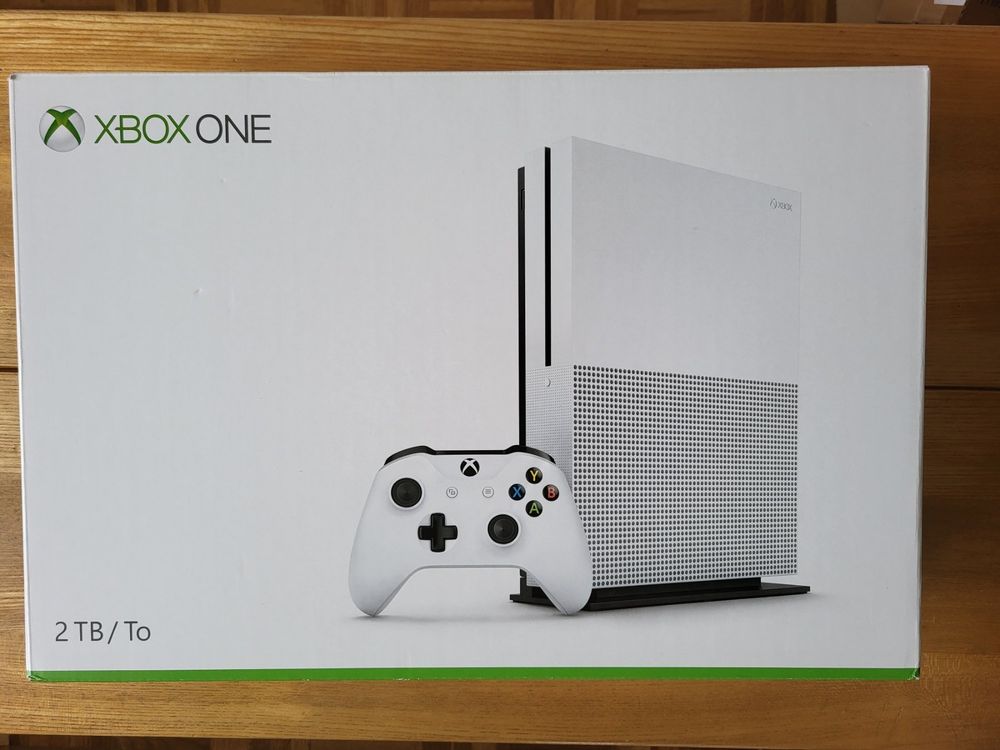 Xbox one 2TB inkl. Controller Robot white (Gebraucht) in Lohn ...