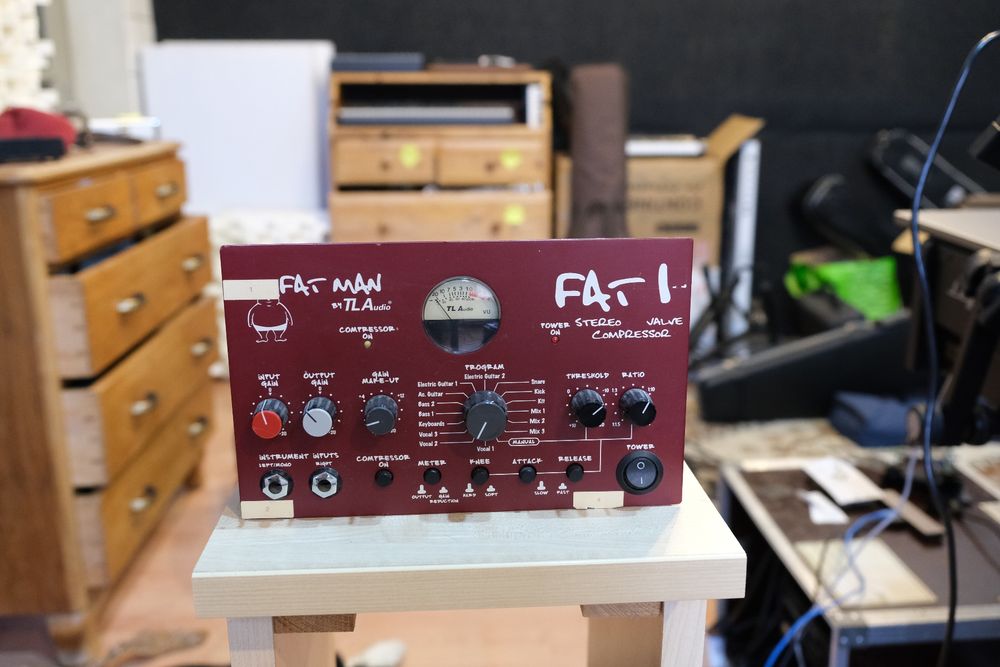 TL Audio TLA Fatman Fat 1 Stereo Valve Compressor (D'occasion) à La ...