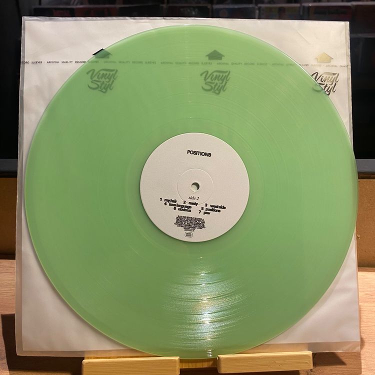 Ariana Grande – Positions..LP (GREEN VINYL) (Gebraucht) in Gals für CHF ...