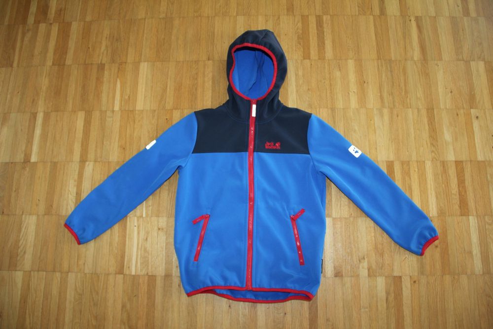 blaue Softshelljacke der Marke Jack Wolfskin in der Gr. 140 (Gebraucht ...