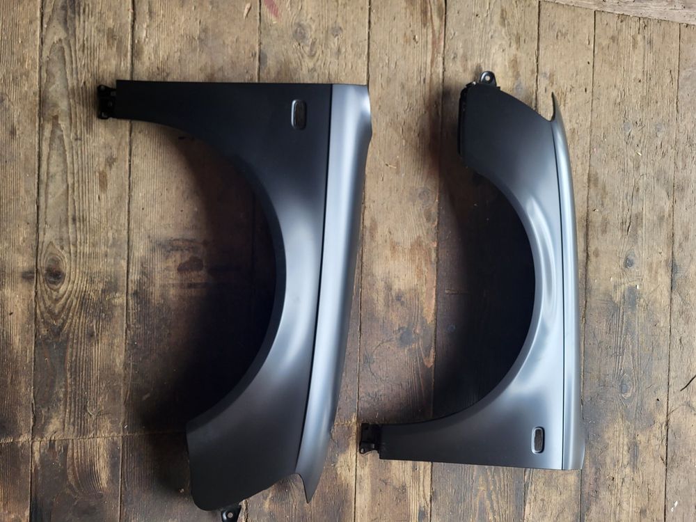 Audi A4 B7 Breite Kotflugel