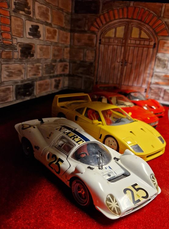 FERRARI Set, 330 P4, F40, F50 und Testarossa. Alle 1:18 | Kaufen auf ...