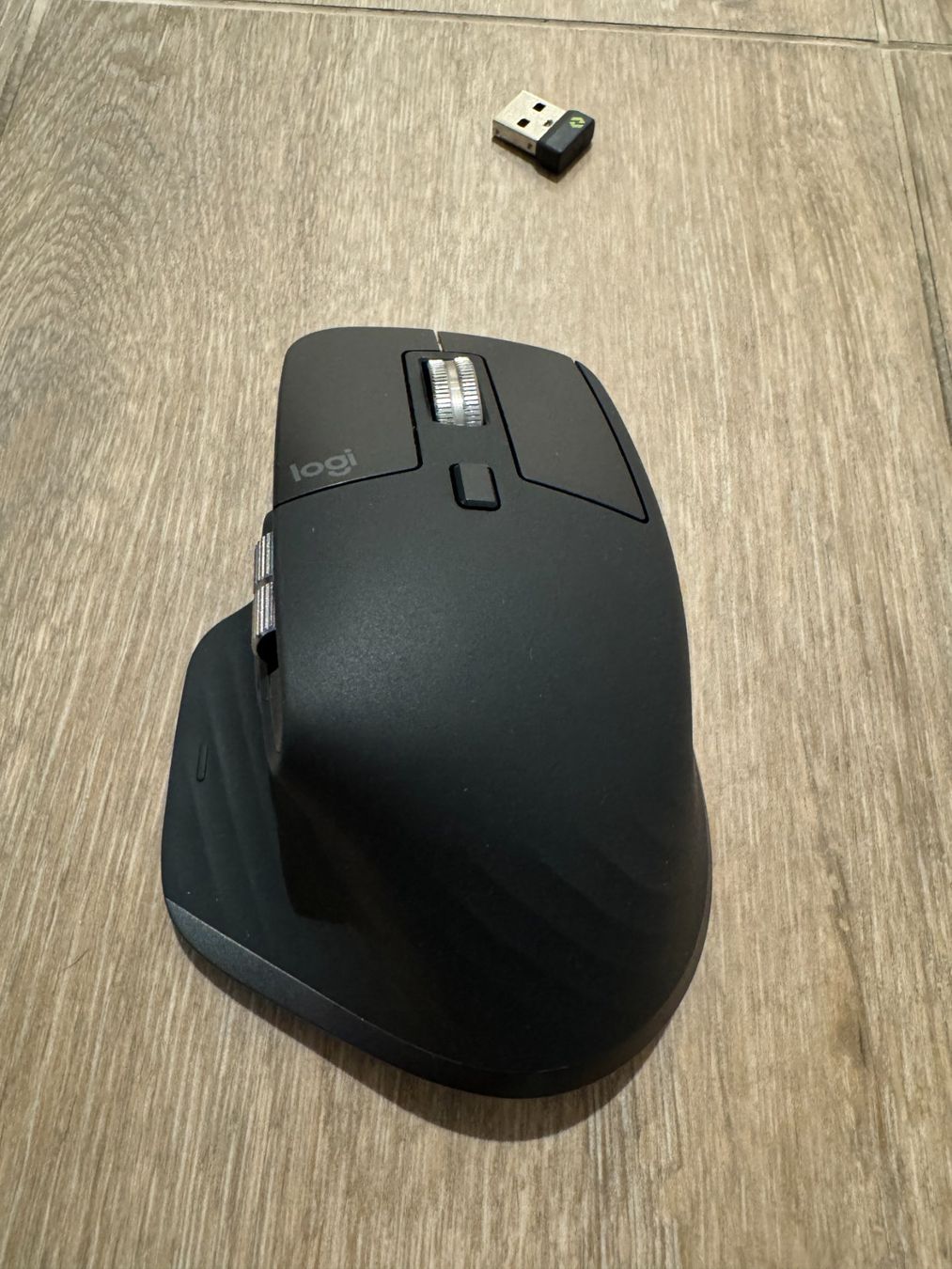 Logitech MX Master 3S + Dongle USB Bolt (D'occasion) à Riaz pour CHF 45 ...