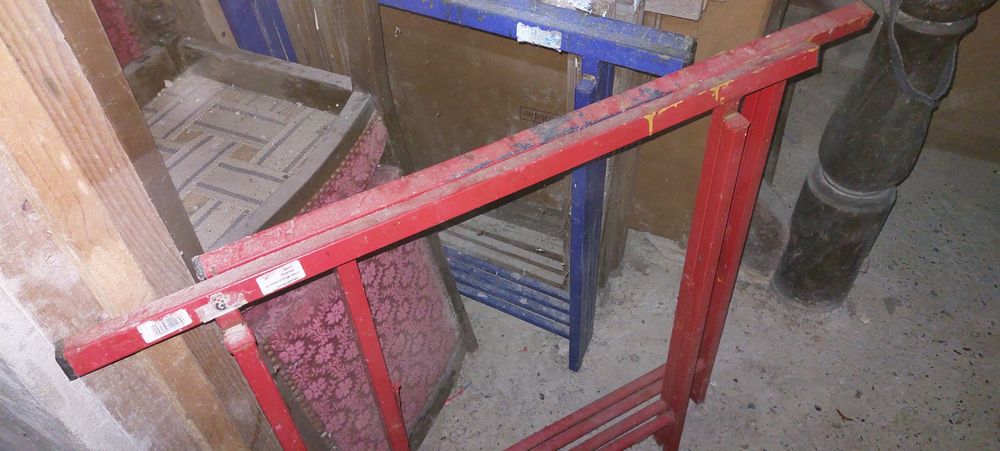 4 Arbeitsbock Klappbock Malerböcke, Rot/Blau (Gebraucht) in Brislach ...