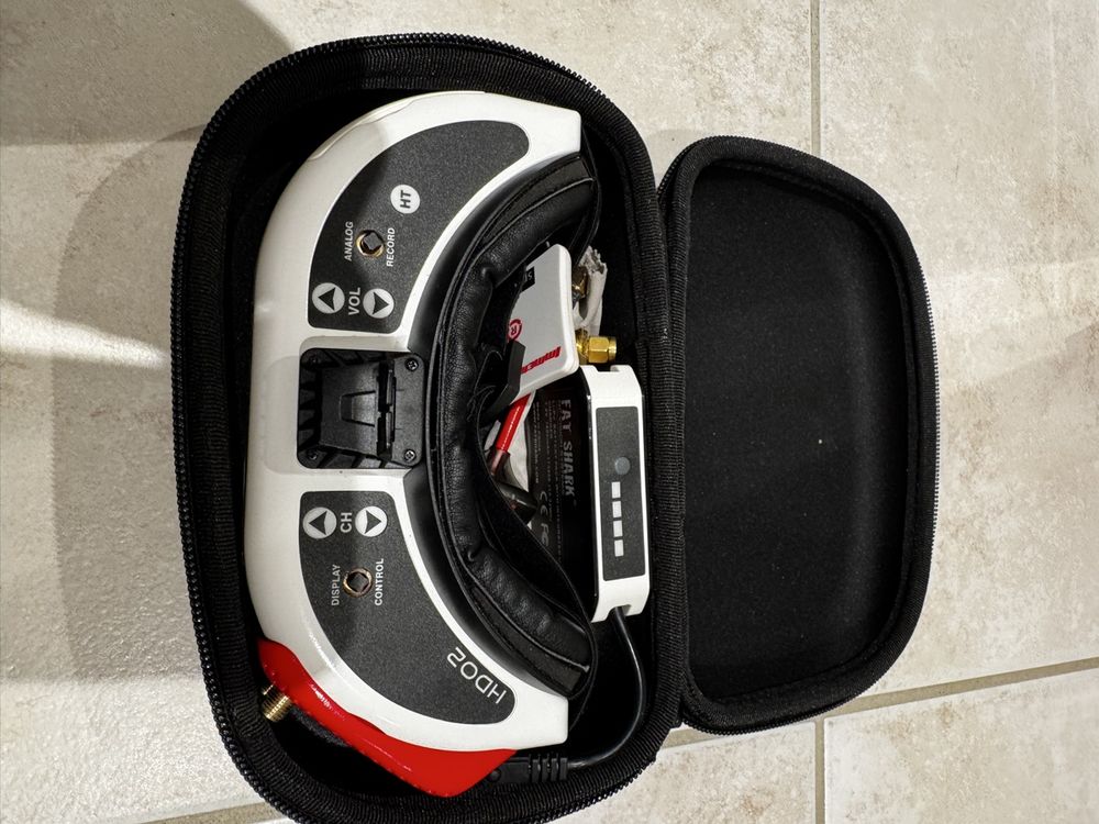 Fat Shark HD02 FPV Brille mit Rapid Fire Modul - Top! (Gebraucht) in ...