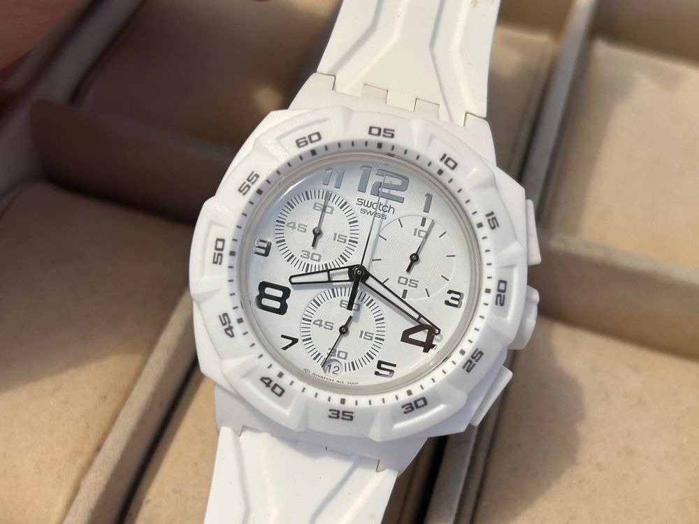 Montre Swatch chrono 43mm neuve complète set | Kaufen auf Ricardo