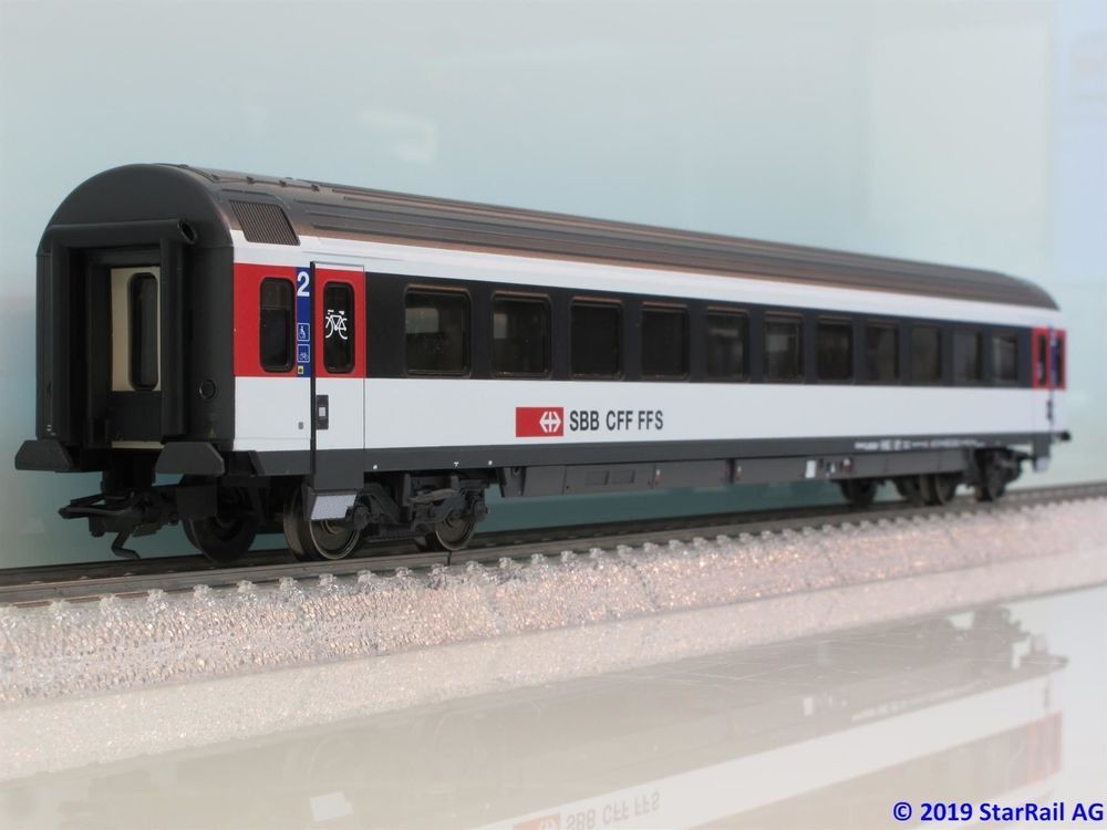 Märklin 42156 SBB Schnellzugwg. EW IV B (Neu und originalverpackt) in ...