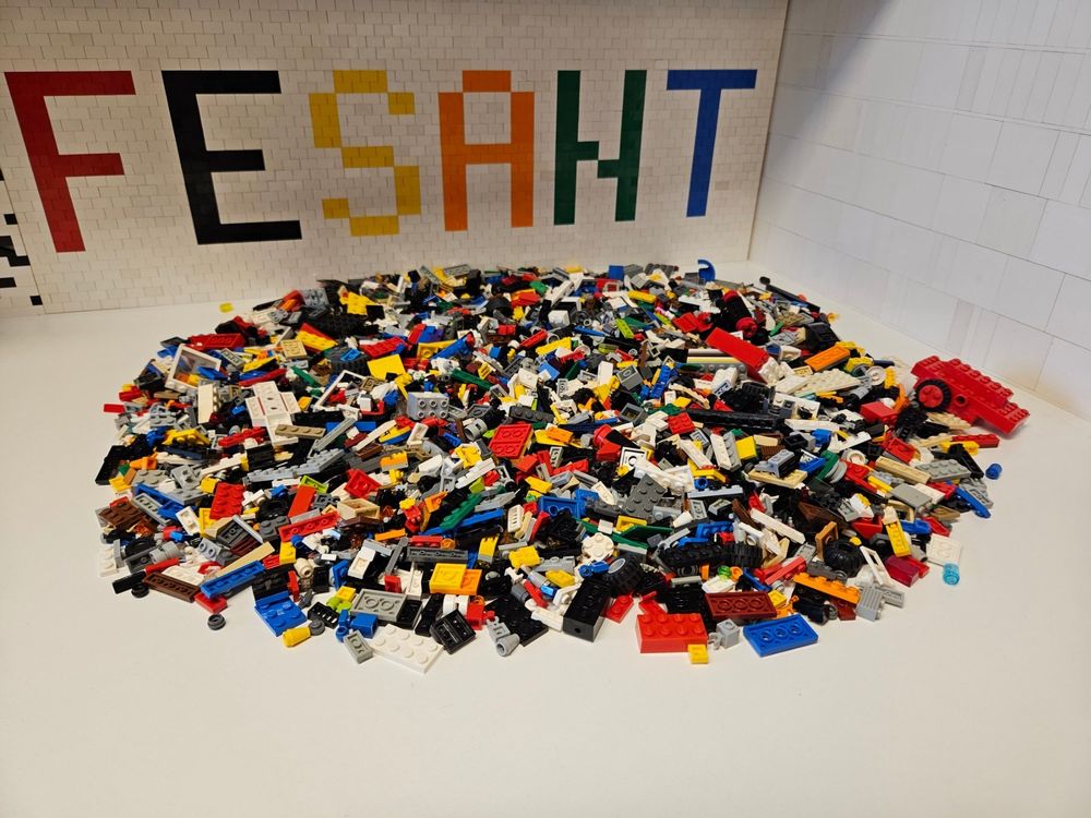 Lego kiloware, paket mit lego, Haufen verschiedener legos (Gebraucht ...