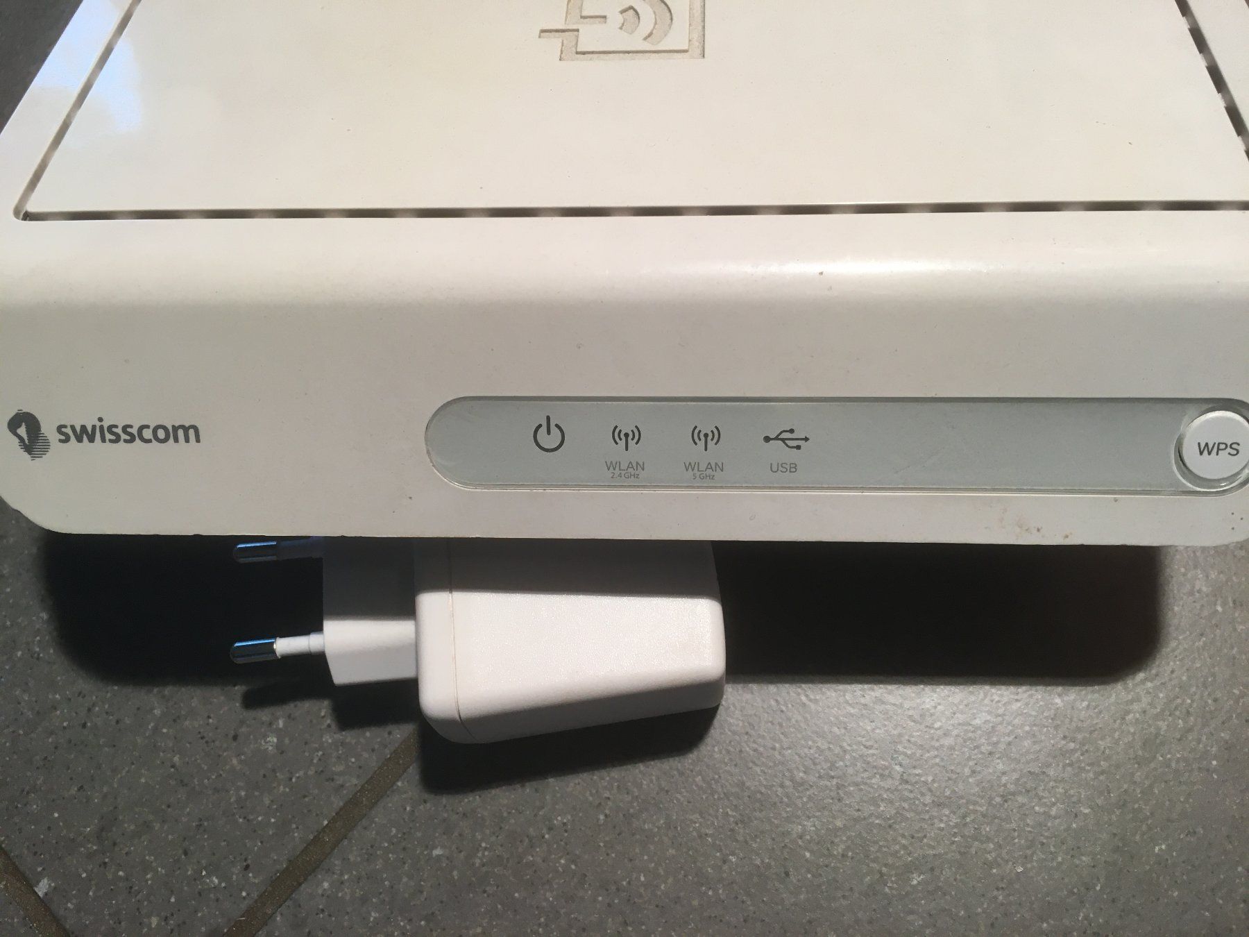 Swisscom WLAN Magic Box AirTies Air 4742 Top Zustand! (Neu (gemäss ...