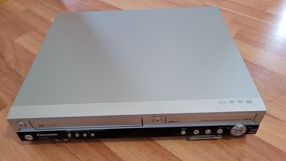 Panasonic DMR-ES35V VHS DVD RAM recorder | Kaufen auf Ricardo