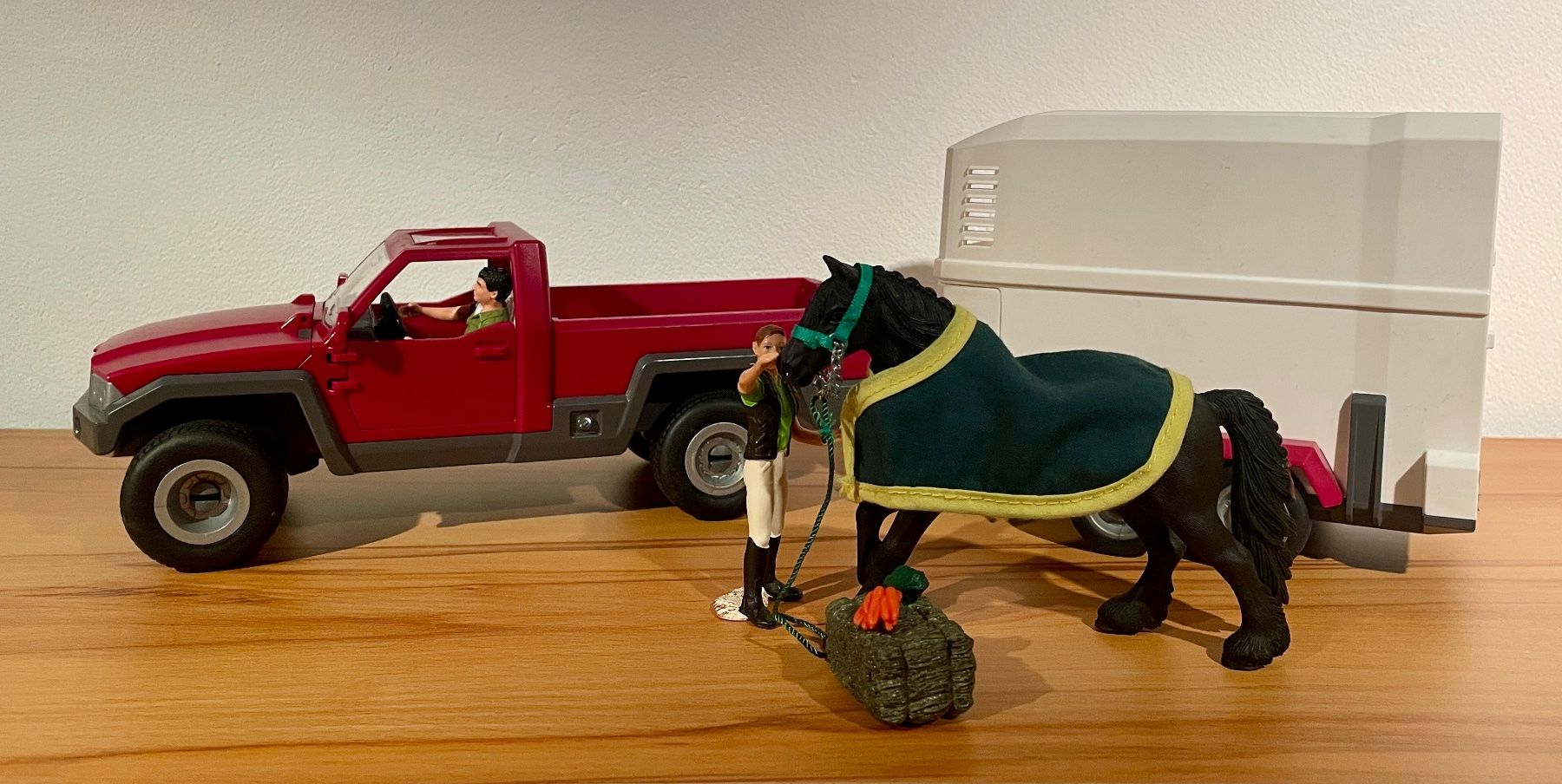 Schleich 42346 - Horse Club - Pick-up mit Pferdeanhänger (Gebraucht) in ...