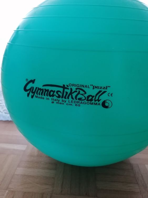 Sitzball Gymnastikball (Gebraucht) in Horn für CHF 1 – mit Lieferung ...
