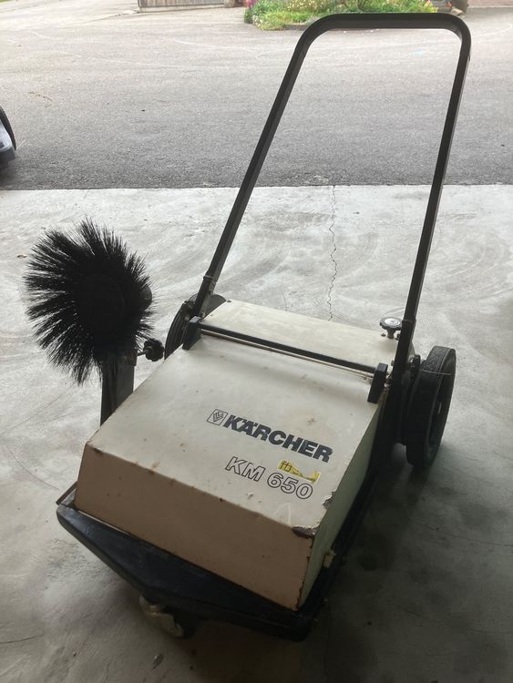 Kärcher KM 650 Handkehrmaschine - Ideal für den Herbst! (56) (Gebraucht ...