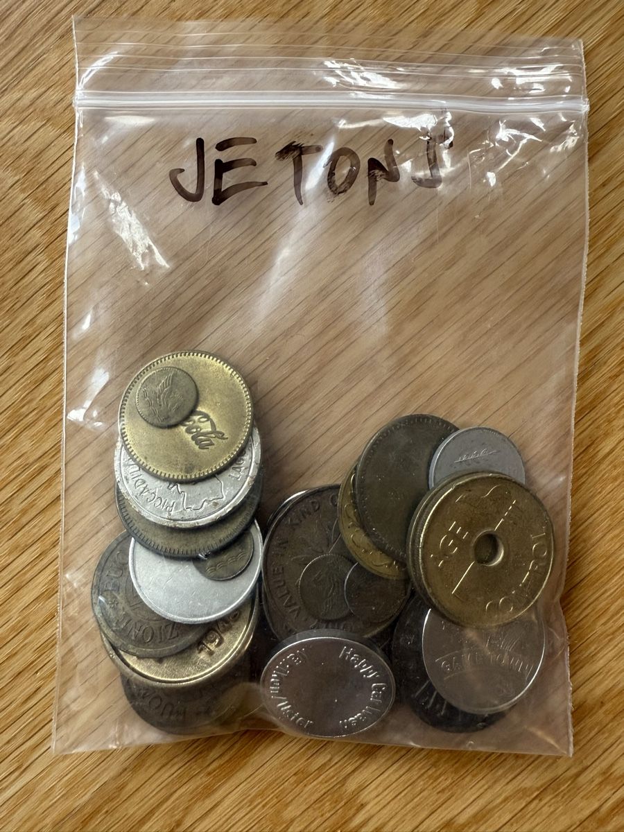 Vintage Jetons Sammlung (keine Münzen), (Gebraucht) in Stäfa für CHF 1 – mit Lieferung auf ...