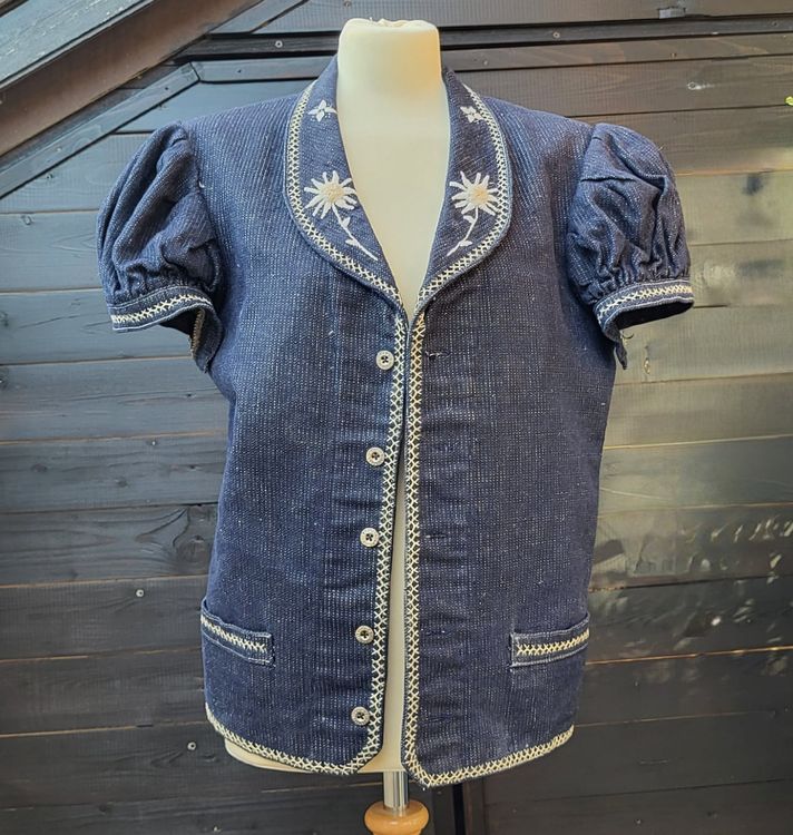Bredzon. Gilet Armailli (Gebraucht) in Fribourg für CHF 70 – mit ...