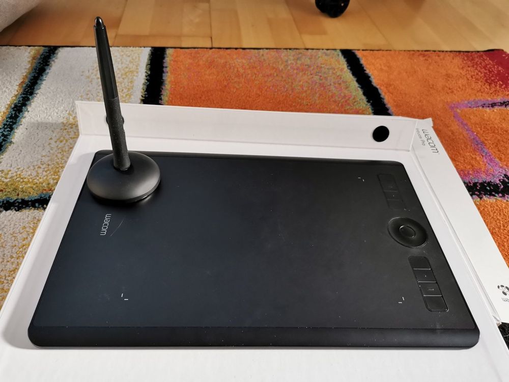 WACOM Intuos Pro PTH-660 | Kaufen auf Ricardo