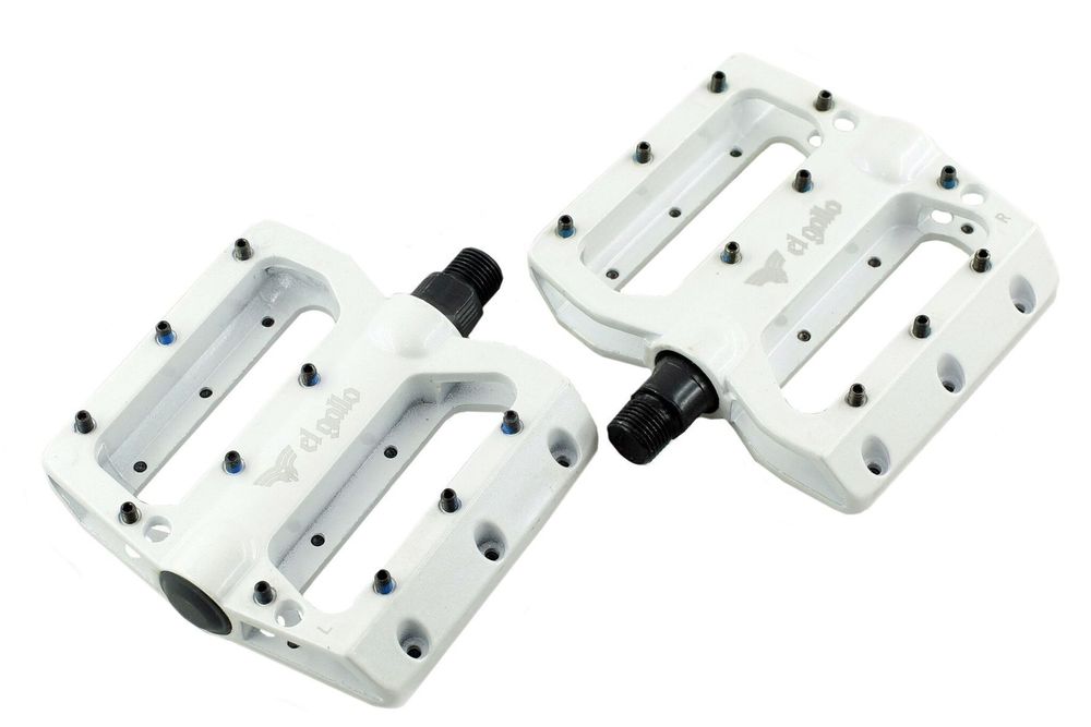 Weisse MTB Flat Alu Pedale (Neu und originalverpackt) in Zwillikon für ...