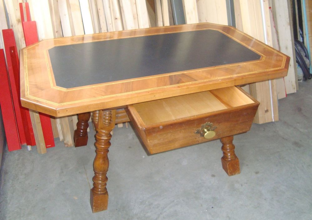 Schragen Schiefertisch mit 4 Stabellen Nussbaum, Barock-Stil (Gebraucht) in Oberdorf NW für CHF ...