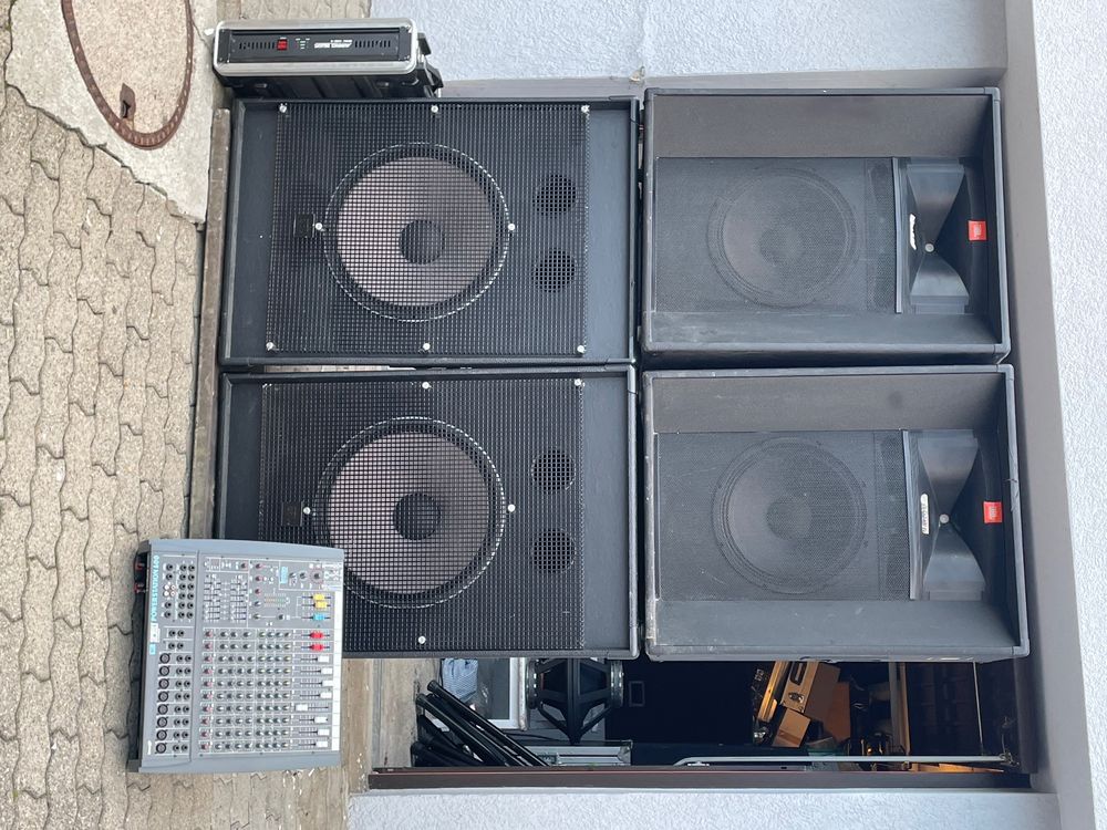 4 JBL Boxen zwei 18 Zoll 2400watts &2 Tops 15 Zoll 1600 Watt | Kaufen ...