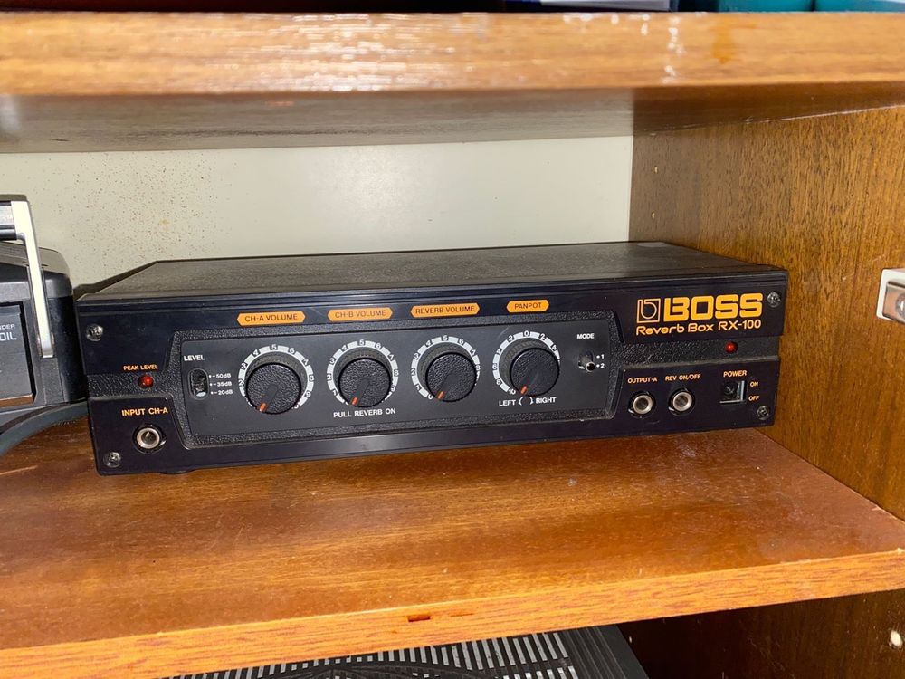 Boss RX100 Reverb Box (Gebraucht) in Düdingen für CHF 200 – mit ...
