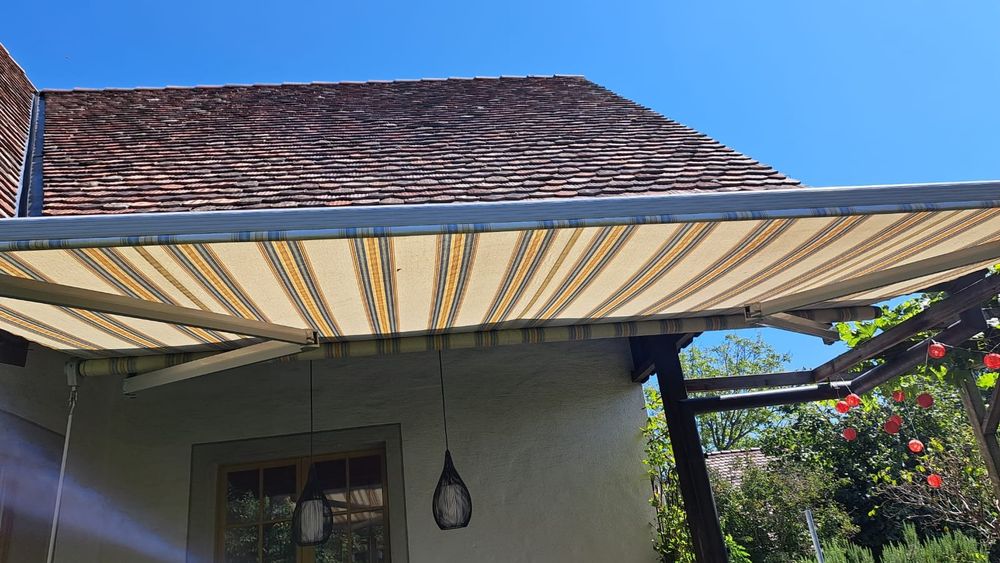 Sonnenstore / Markise mit Volant, handbetrieben | Kaufen auf Ricardo