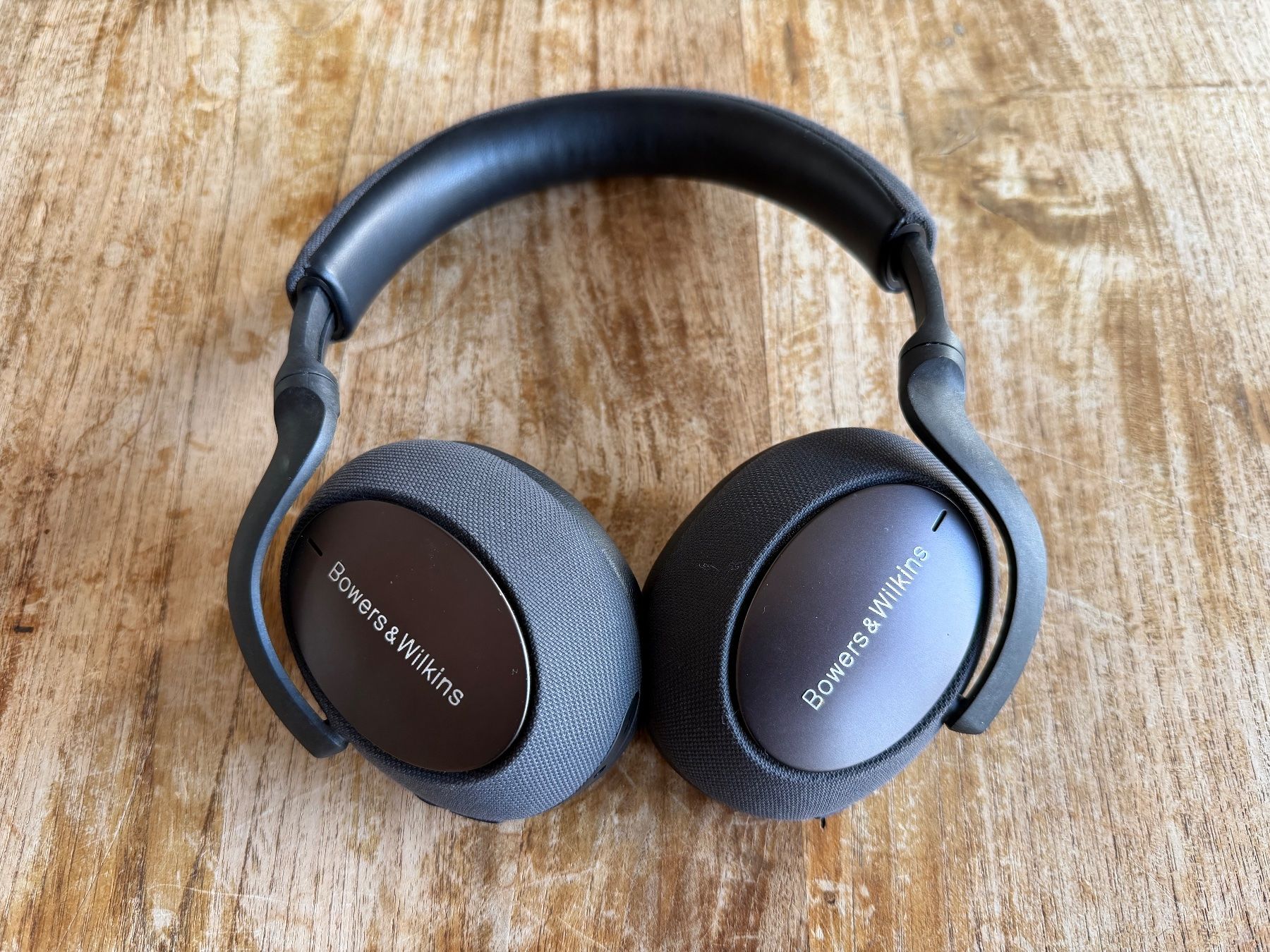 Bowers & Wilkins PX7 – Premium Noise Cancelling Kopfhörer (Gebraucht ...