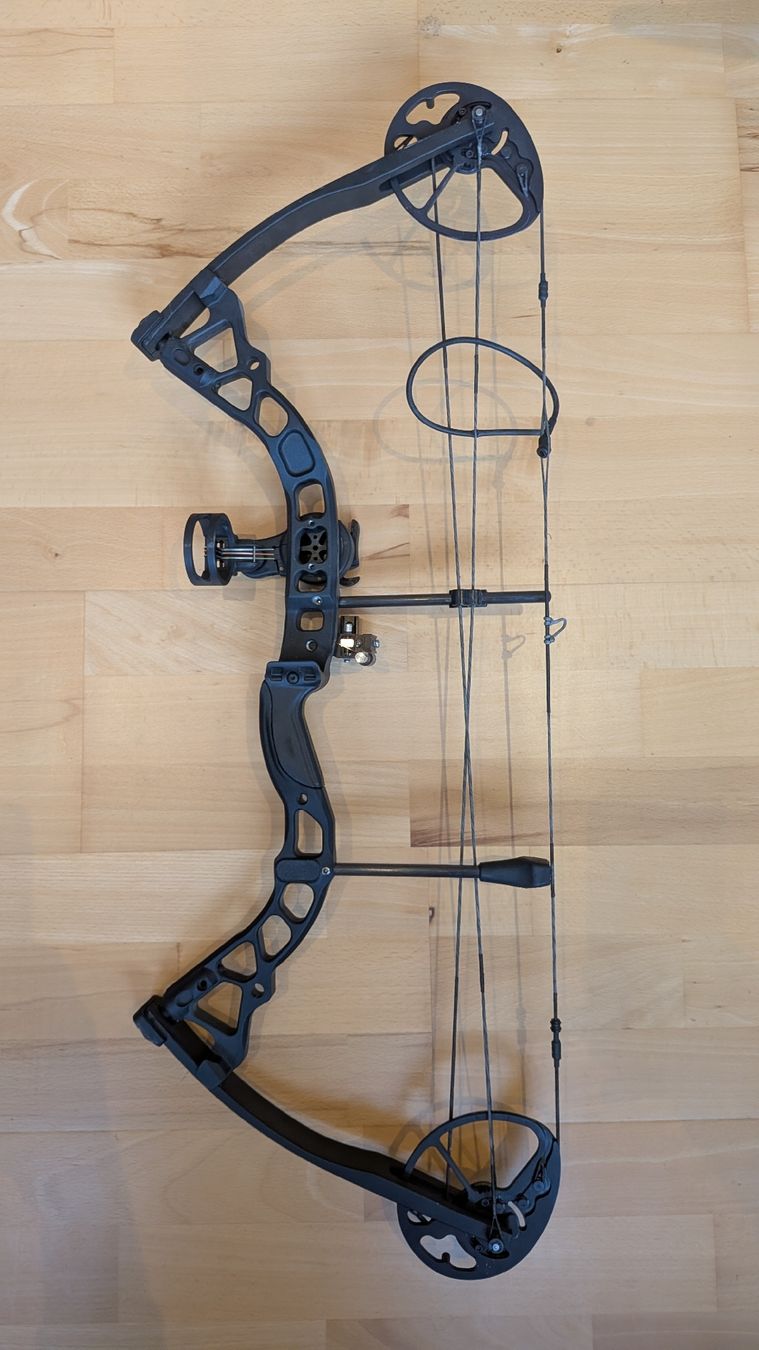 Compound Bogen mit viel Zubehör (Gebraucht) in Wattwil für CHF 550 ...