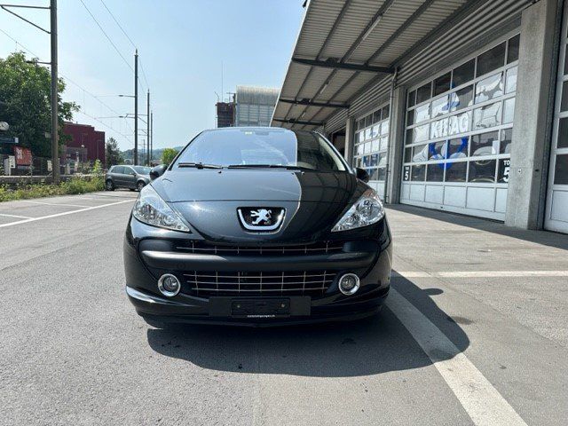 Peugeot 207 16i 16V (Gebraucht) in Adliswil für CHF 1811 – nur Abholung auf Ricardo kaufen