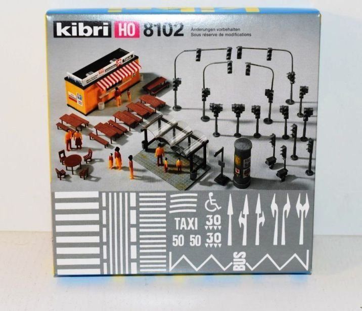 Kibri H0 #8102: Set Ausgestaltung "In der Stadt", Bausatz (Neu und ...
