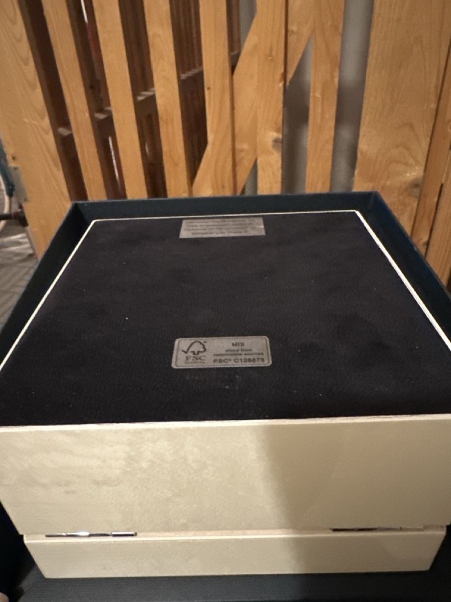 Breguet Watch Box - Elegant Display Case, Like New! (49) (Neu (gemäss ...