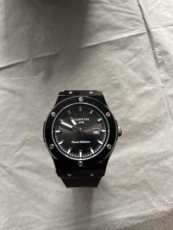 Montre Martyn Line quartz (Neu und originalverpackt) in St-Aubin-Sauges ...