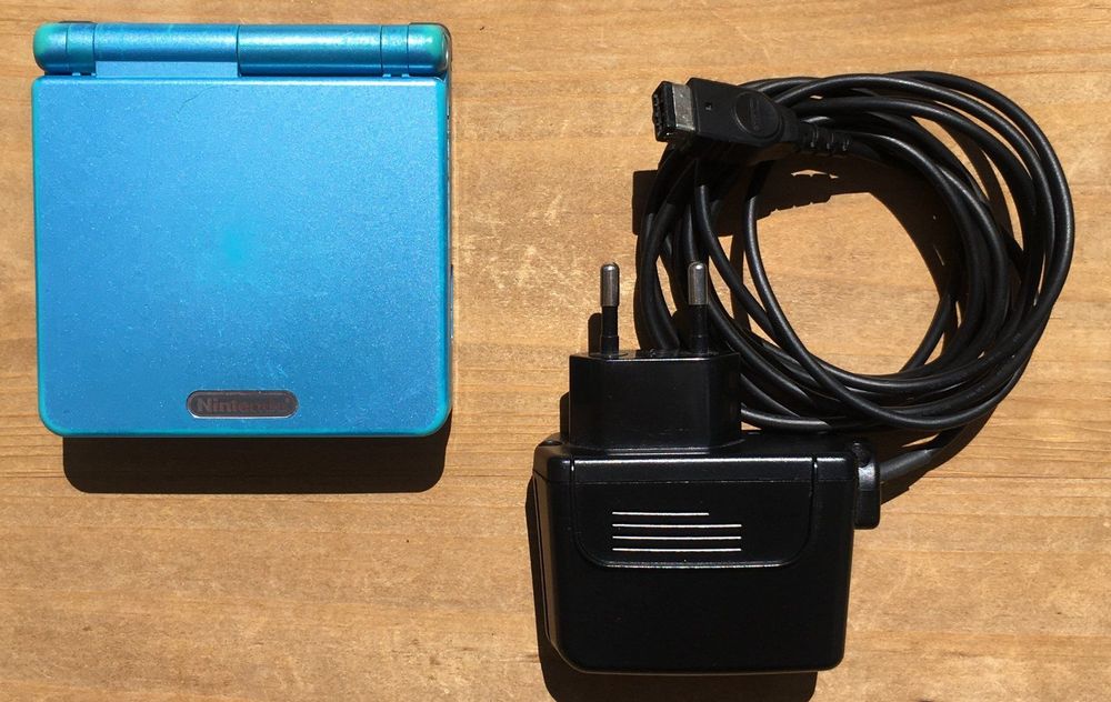 Nintendo Game Boy Advance SP AGS 101 Surf Blue Original (Gebraucht) in Dornach für CHF 199 – mit ...