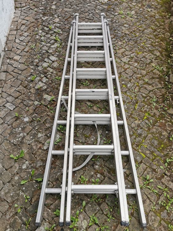 Leiter 3-teilig (Gebraucht) in Männedorf für CHF 92 – nur Abholung auf ...