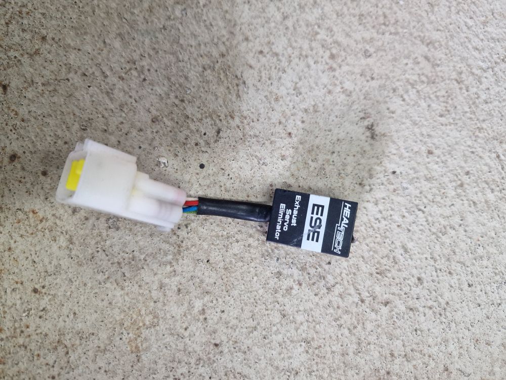 Yamaha R6 Rj11 Healtech Auspuffklappen Eliminator (Gebraucht) in Knonau ...