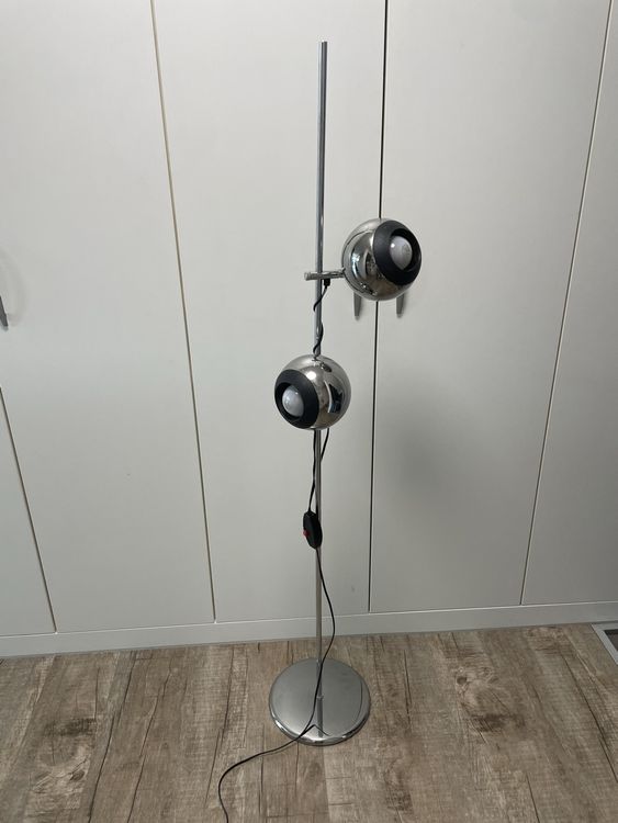 Schone Stehlampe Kugel Retro Bild