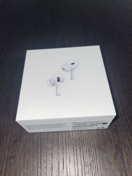 Original AirPods Pro 2nd Generation (Unopened box) (Neu und ...