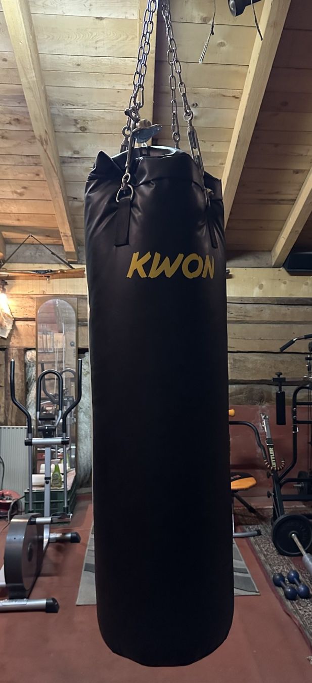 Schwerer Konw Boxsack Standard 120 cm gefüllt / 70 kg /Dn 35 (Gebraucht ...
