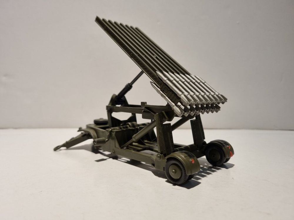 Corgi, remorque Katyusha, Stalinorgel, code 3 (Gebraucht) in Mission ...