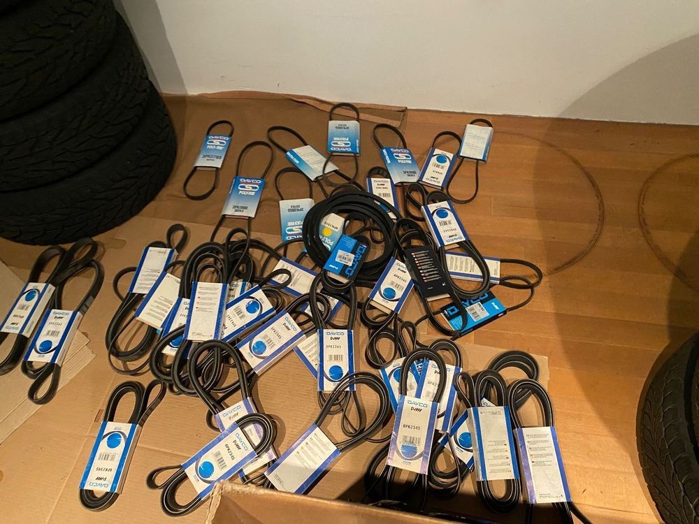 PK-Riemen - Keilriemen (Gebraucht) in Luzern für CHF 31 – nur Abholung ...