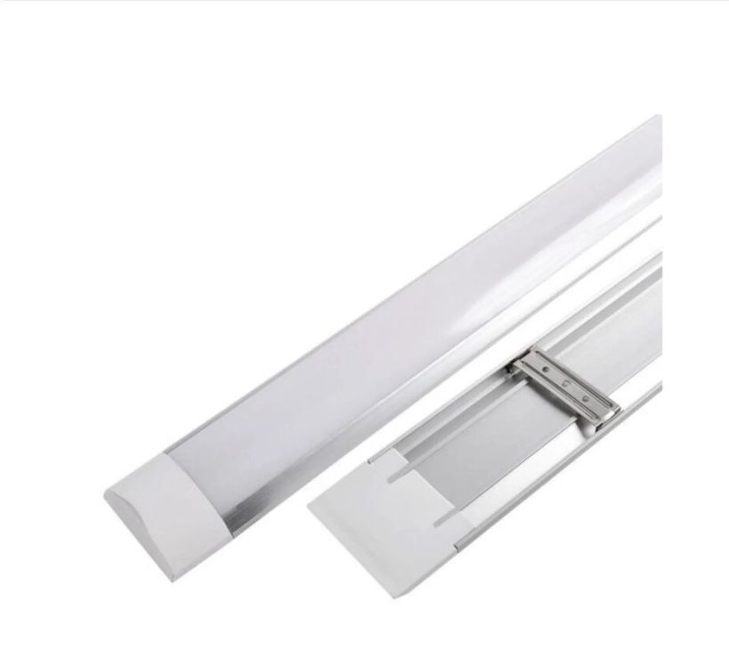 Led Lampe 120 Cm 36W 6500K (Neu und originalverpackt) in Pratteln für ...