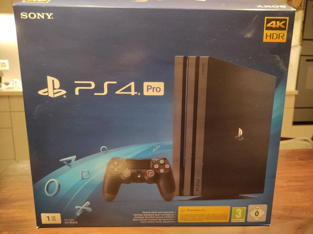Play Station 4 pro | Kaufen auf Ricardo