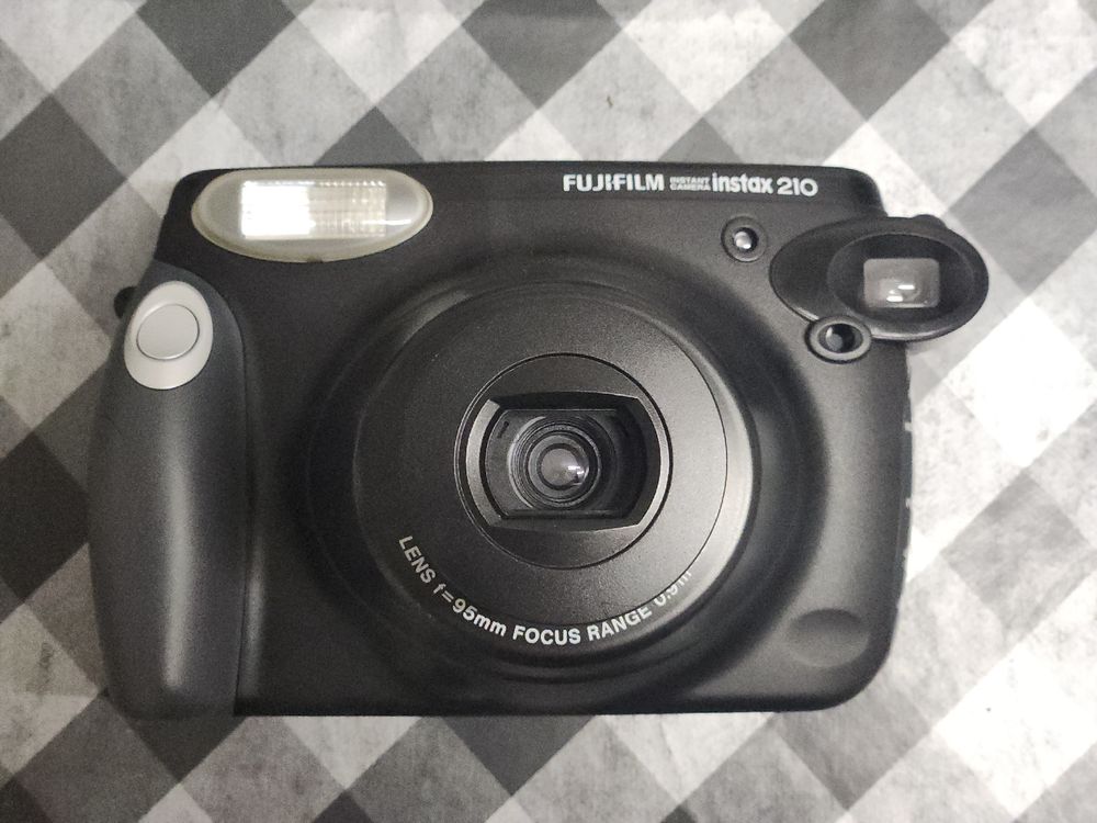 Fujifilm Instax 210 wide (Gebraucht) in Zürich für CHF 60 – mit ...