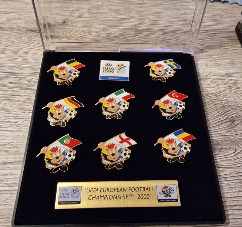 Pins Football 2000 | Kaufen auf Ricardo