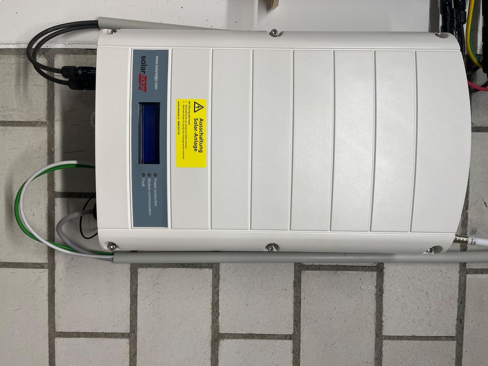 Solaredge Wechselrichter SE2200 inkl. Zigbee Modul (Gebraucht) in für CHF 300 – nur Abholung auf ...