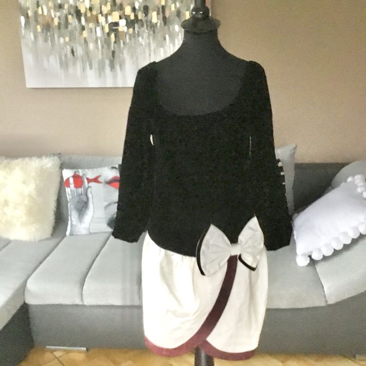 PANTAGIS robe vintage velours 🖤 M/L (D'occasion) à Fribourg pour CHF 14 ...