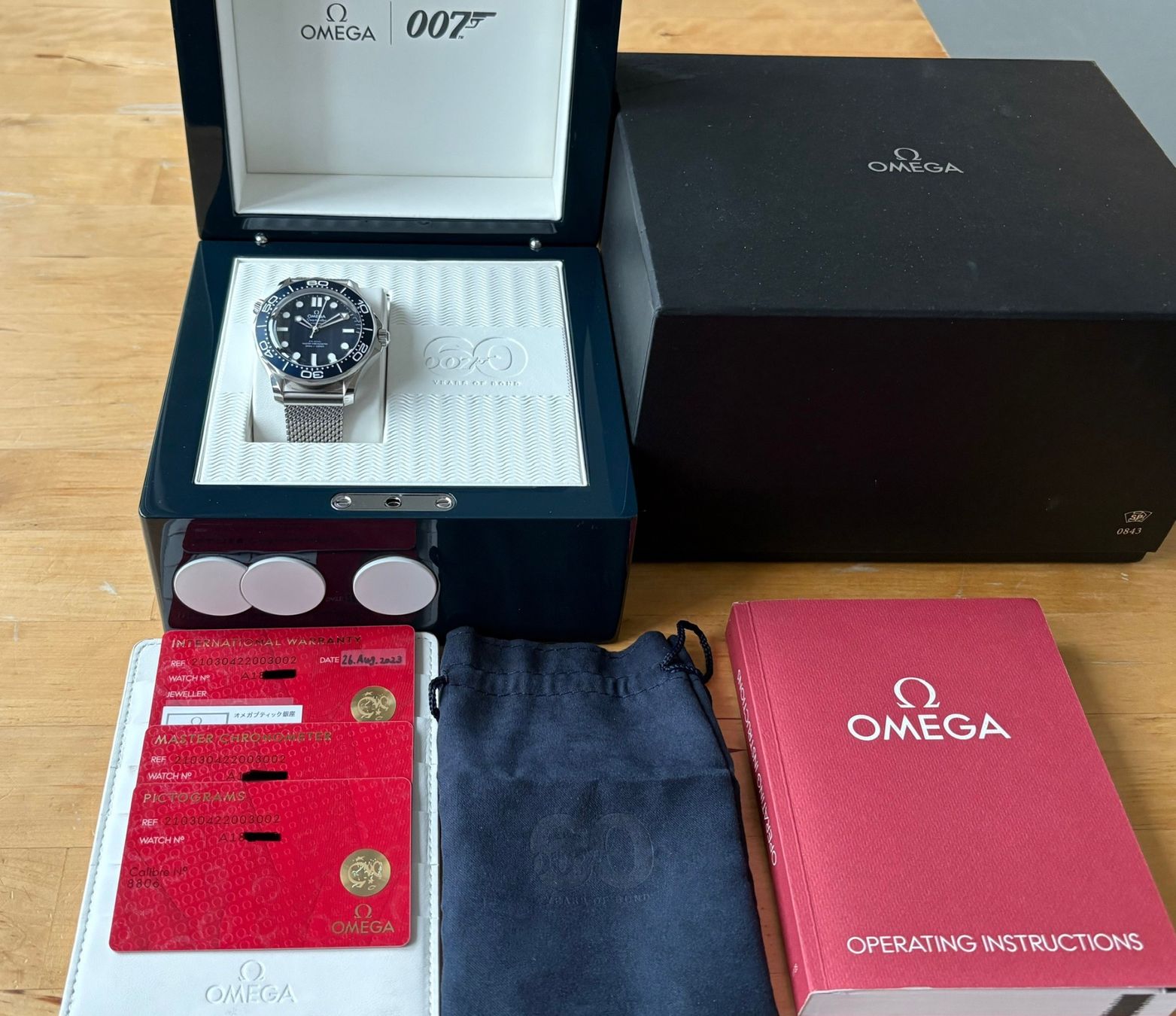 OMEGA Seamaster 300M Diver James Bond 60th Anniversary (Gebraucht) in ...