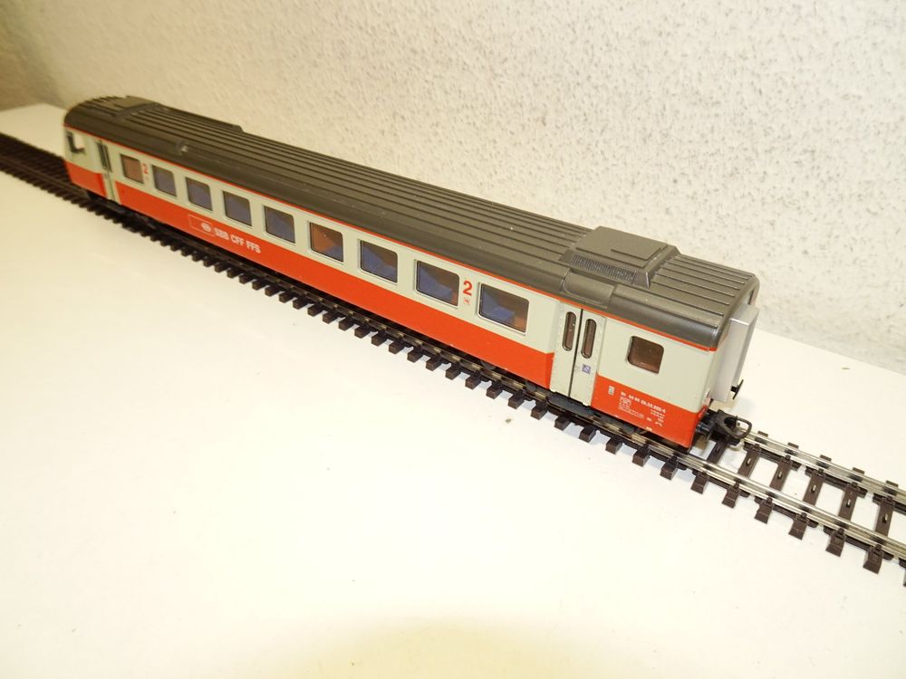 Liliput Steuerwagen SBB 995-5 Swiss Express HO (11) (Gebraucht) in Luzern für CHF 48.9 – mit ...