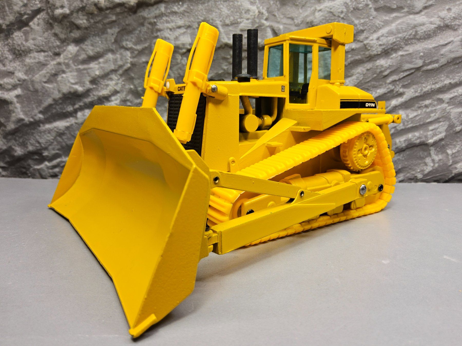 CAT D11N _ Kettendozer mit Hydraulik Aufreisser _ OVP _ 1:50 (Gebraucht ...